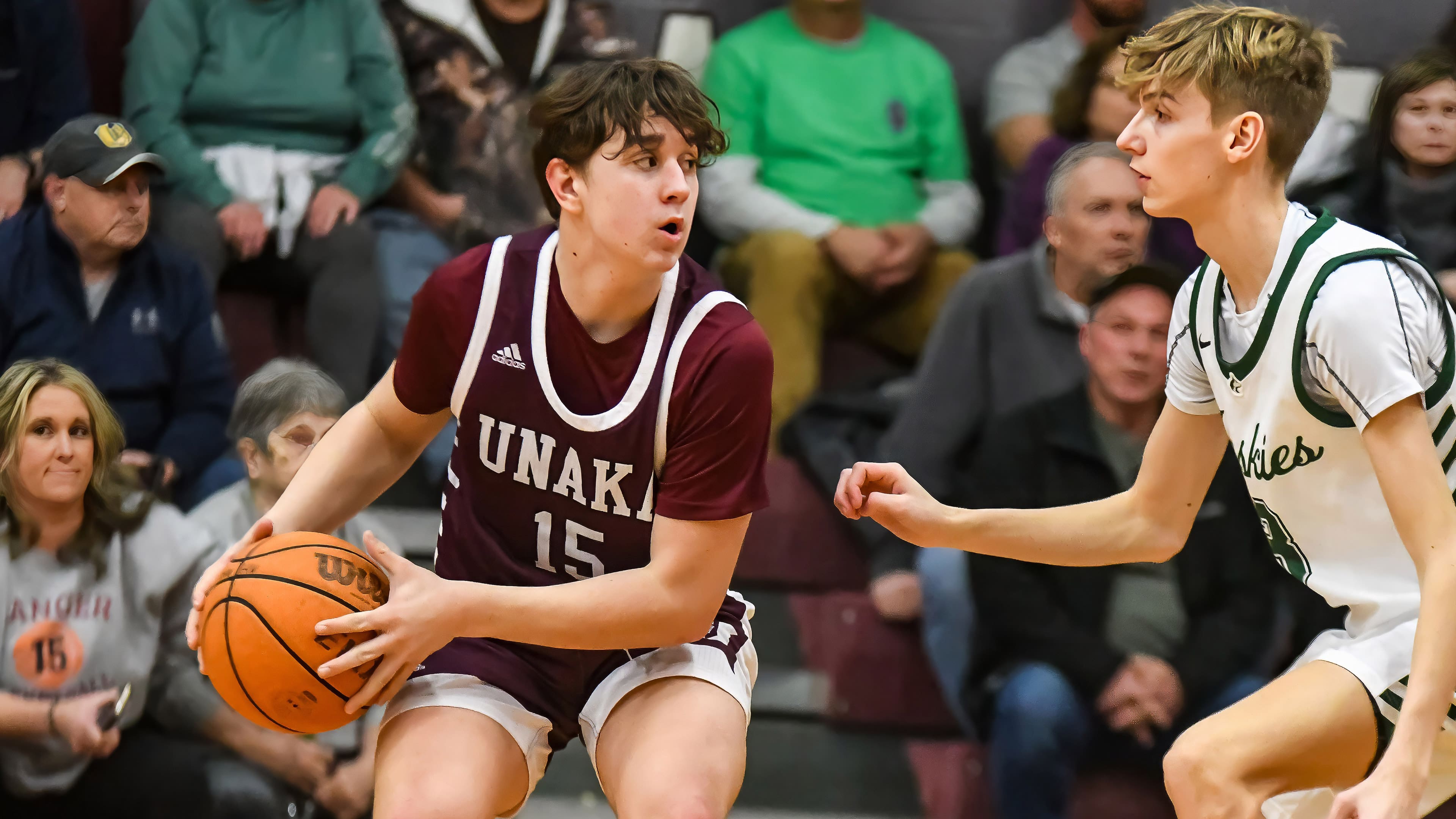 Thursday Round-up: Unaka, Hampton Pick Up Varsity Sweeps