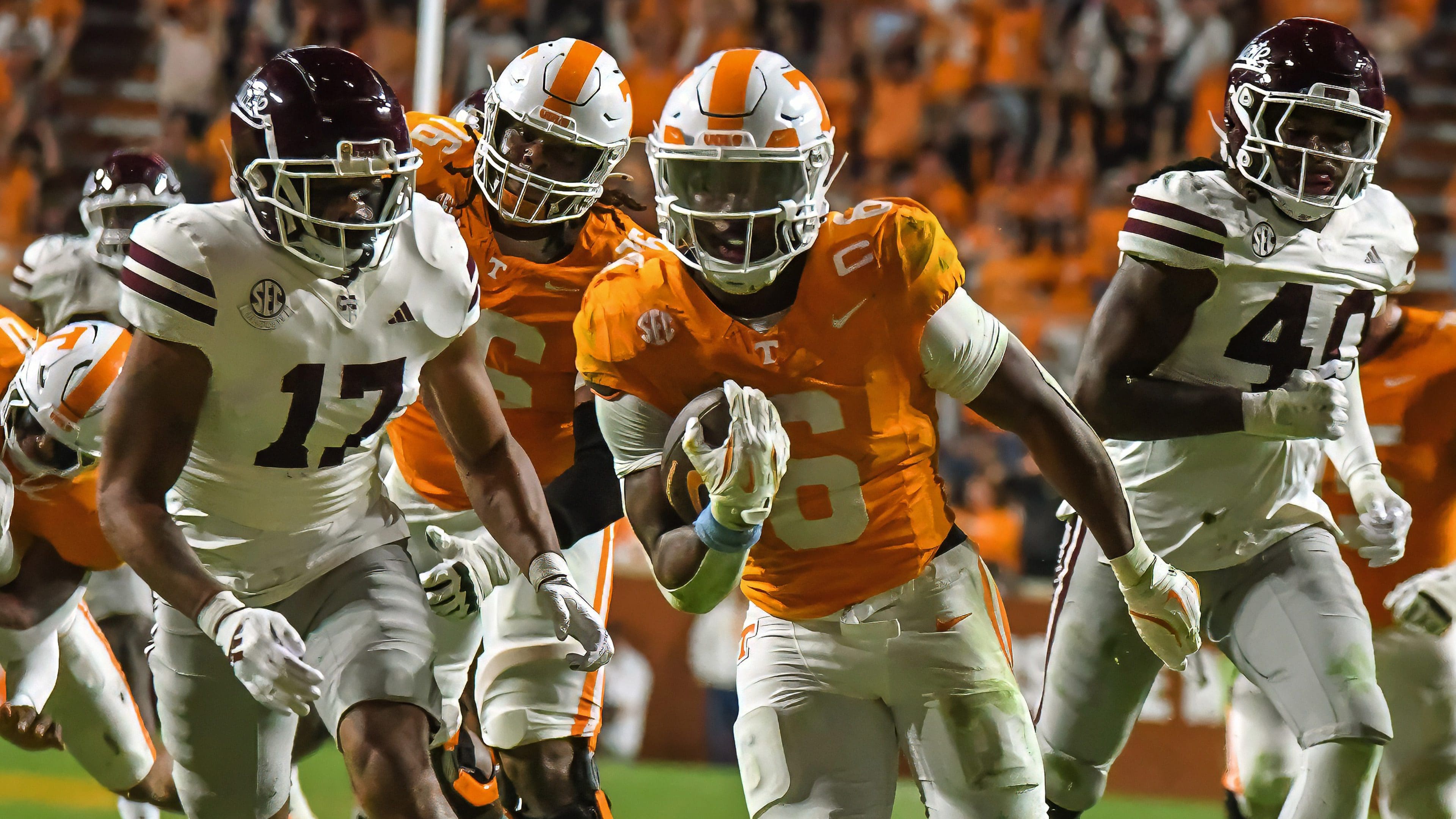 Notebook: Moore Has Confidence Of Vols; Sampson, Carter Shine