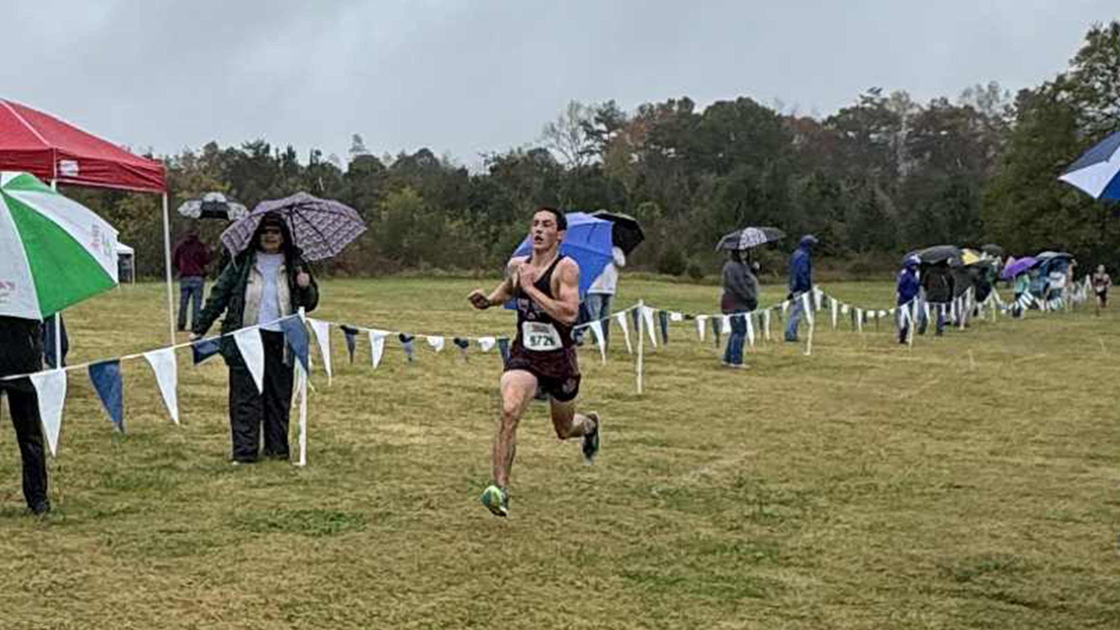 Hampton's Smith, Elizabethton's Nave Run To Second Place Finishes At ...